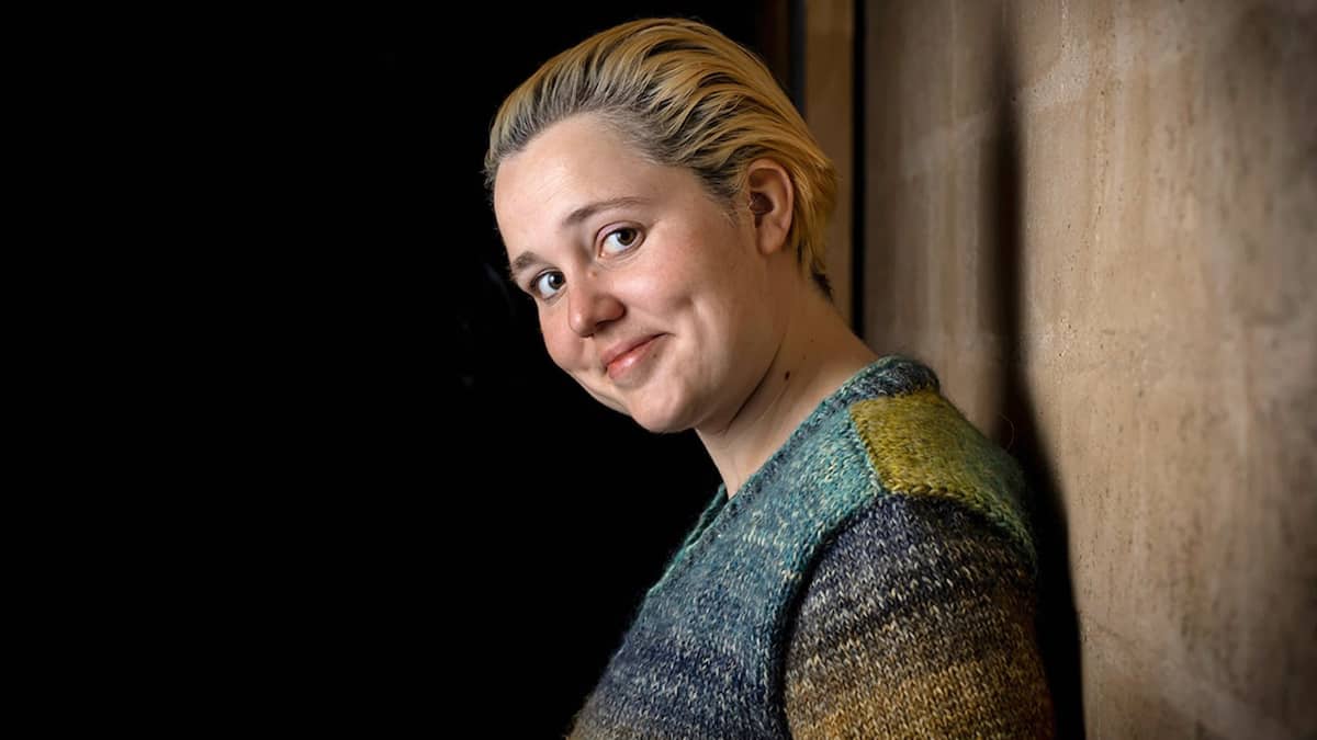 Linn Molineaux: «La poésie est une posture sensible» | Illustré