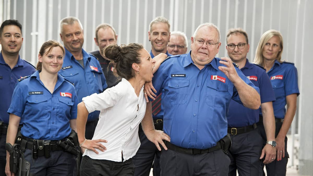 Phanee de Pool, la fille qui fait ce qui lui chante | Illustré