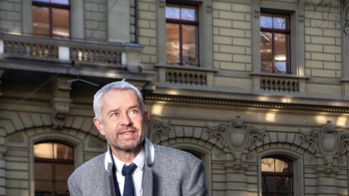 Nicolas Bideau, l'esprit frappeur de Présence Suisse | Illustré