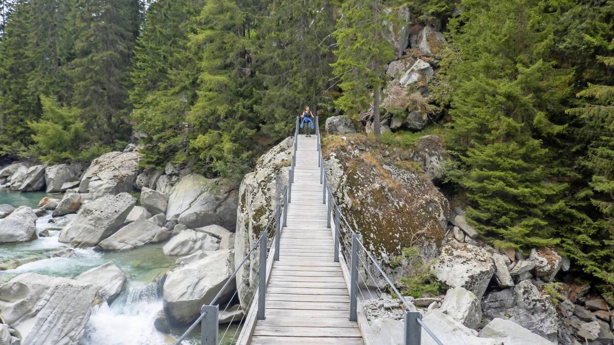 Sur les traces des muletiers | Illustré