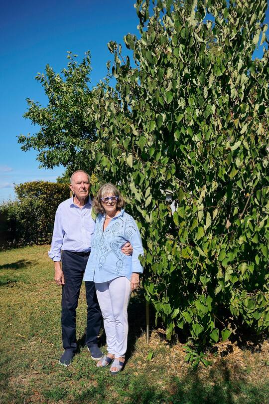 Dix ans après l'assassinat d'Adeline Morel, ses parents lui rendent ...