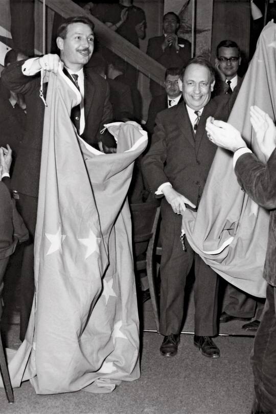 Hommage à René Felber, l’homme de l’ouverture | Illustré