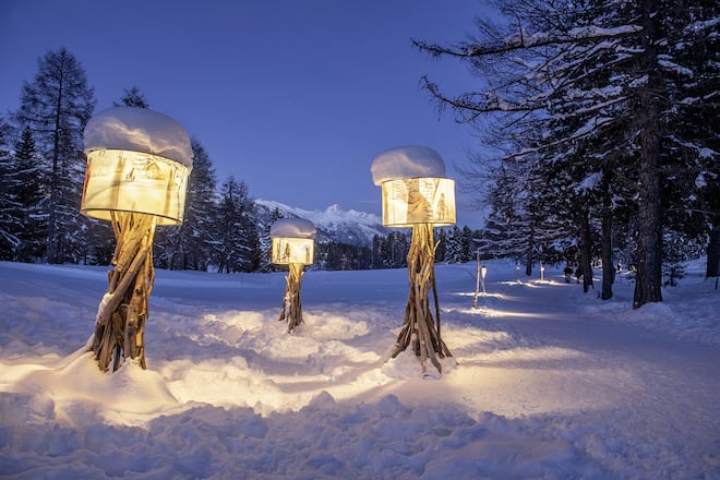 Découvrez le féerique Chemin des lanternes de Crans-Montana | Illustré