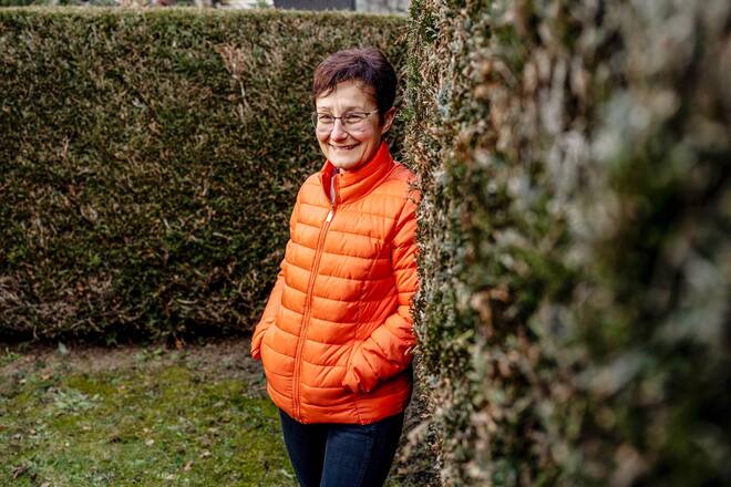 Ces propriétaires qui remplacent leurs thuyas par des plantes plus ...