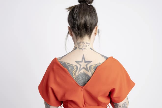 Portrait de Marie Riley, la nouvelle animatrice des «Dicodeurs» sur La ...