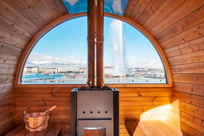 11 saunas offrant une vue imprenable sur les lacs de Suisse romande à ...